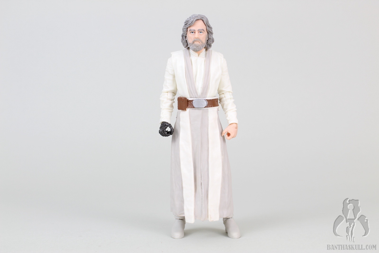 REVIEW AND PHOTO GALLERY: Star Wars The Black Series TBS6 - Rey (Jedi ...