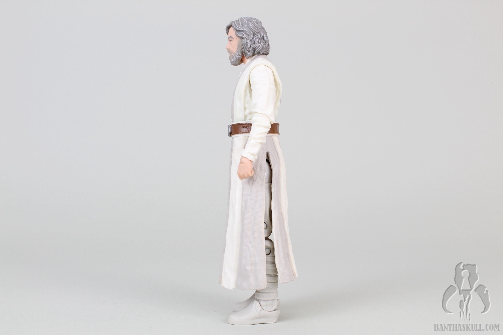REVIEW AND PHOTO GALLERY: Star Wars The Black Series TBS6 - Rey (Jedi ...