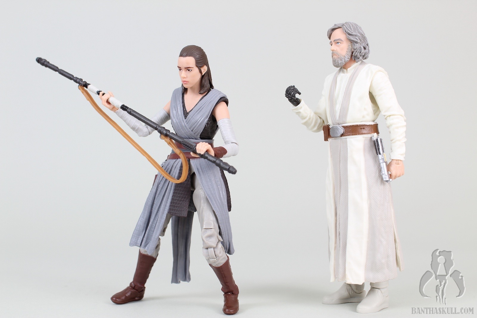 REVIEW AND PHOTO GALLERY: Star Wars The Black Series TBS6 - Rey (Jedi ...