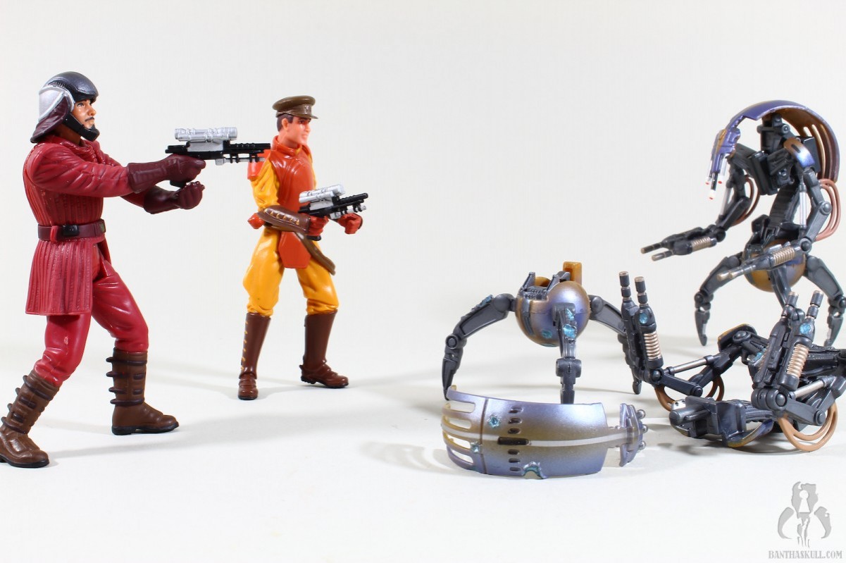 REVIEW AND PHOTO GALLERY: Star Wars Episode I EP1 - Destroyer Droid ...
