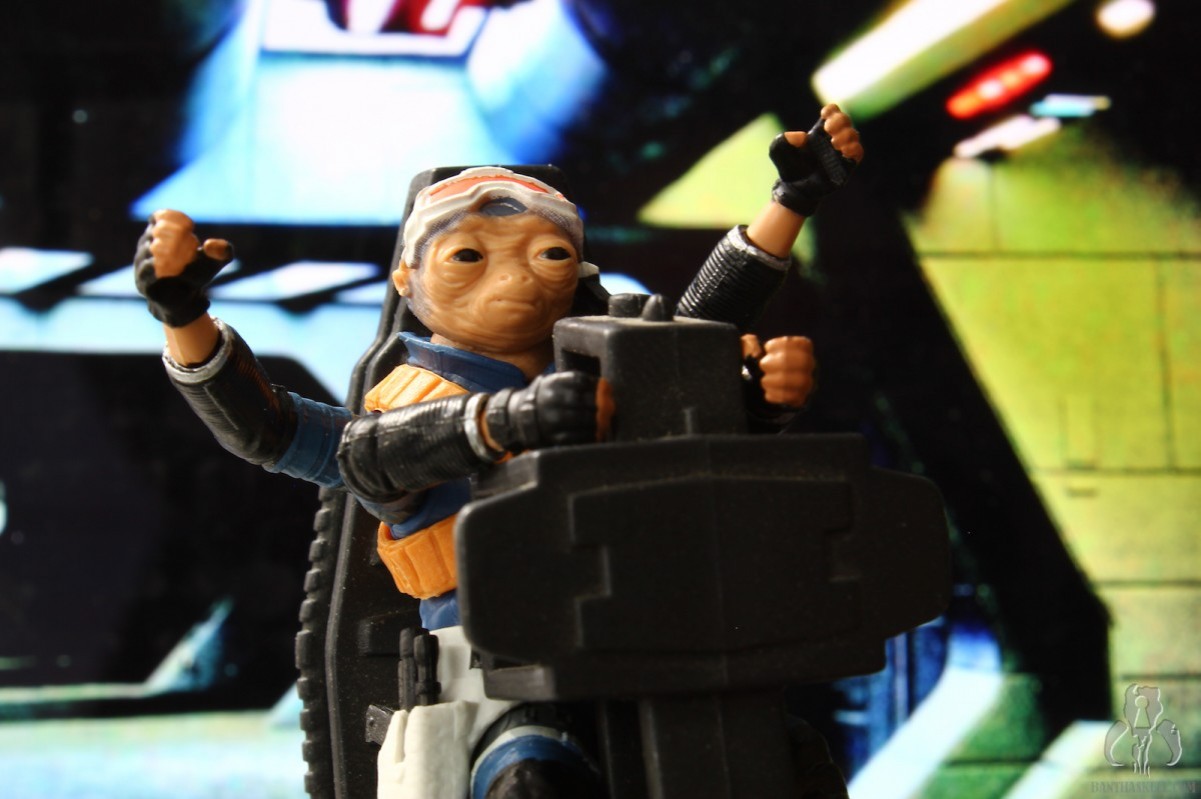 REVIEW AND PHOTO GALLERY: Star Wars Solo: A Star Wars Story SOLO - Rio ...