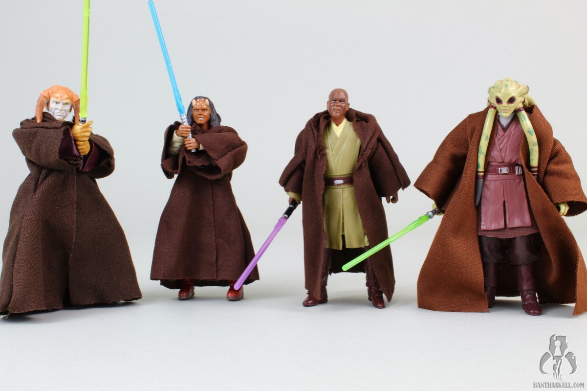 REVIEW AND PHOTO GALLERY: Star Wars The Legacy Collection (Blue) SL26 ...