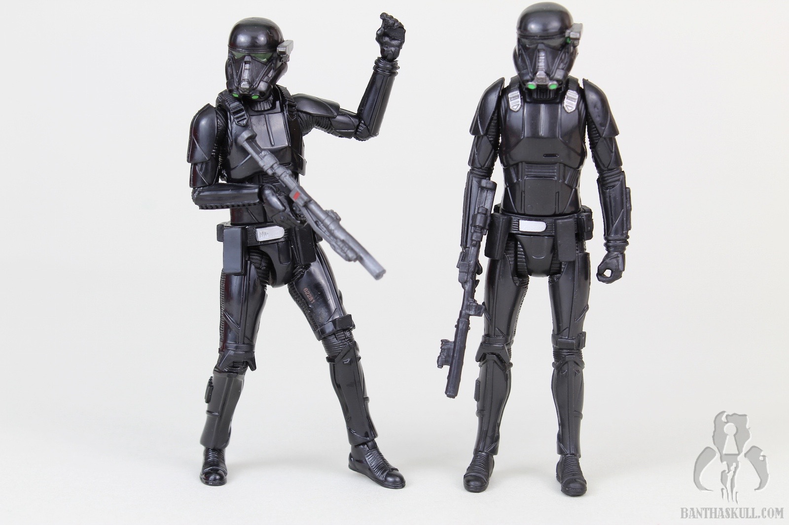 REVIEW AND PHOTO GALLERY: Star Wars Rogue One RO - Rebel Commando Pao ...