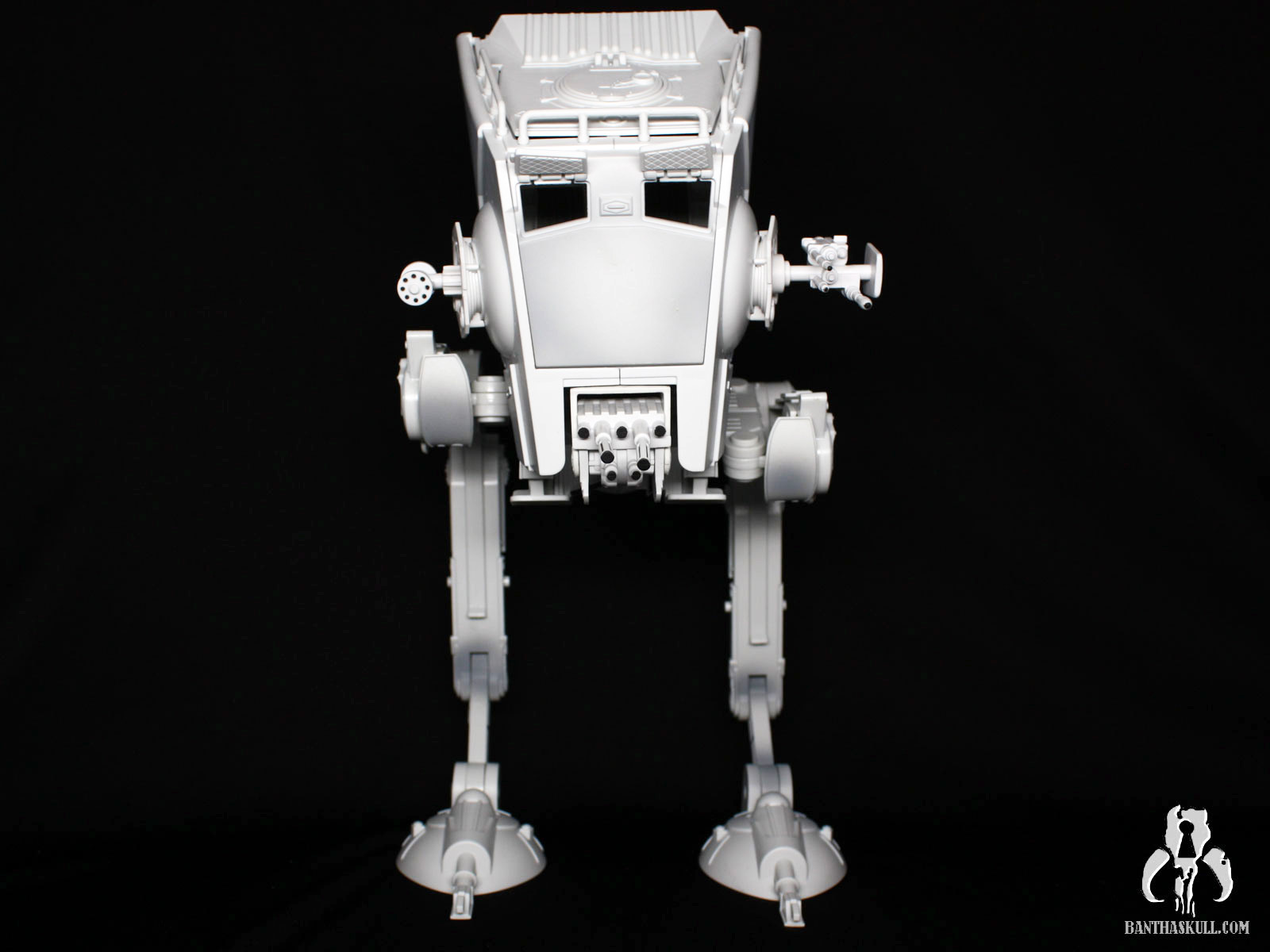 REVIEW AND PHOTO GALLERY: Star Wars Shadows Of The Dark Side SOTDS ...