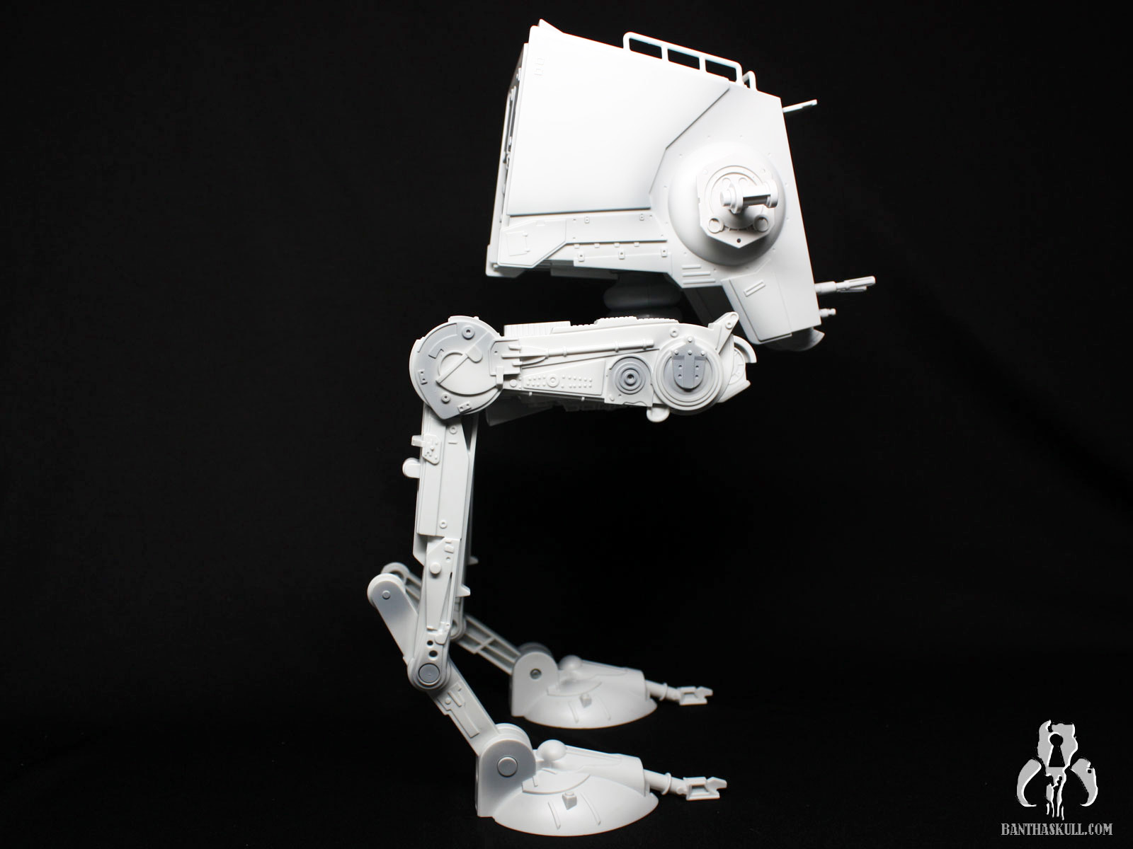 REVIEW AND PHOTO GALLERY: Star Wars Shadows Of The Dark Side SOTDS ...