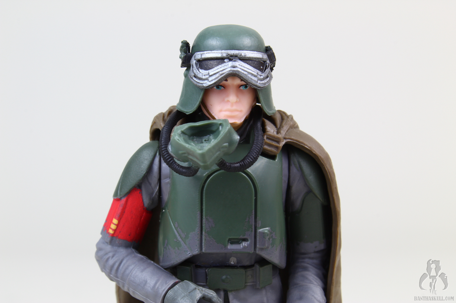 REVIEW AND PHOTO GALLERY: Star Wars Solo: A Star Wars Story SOLO - Han ...