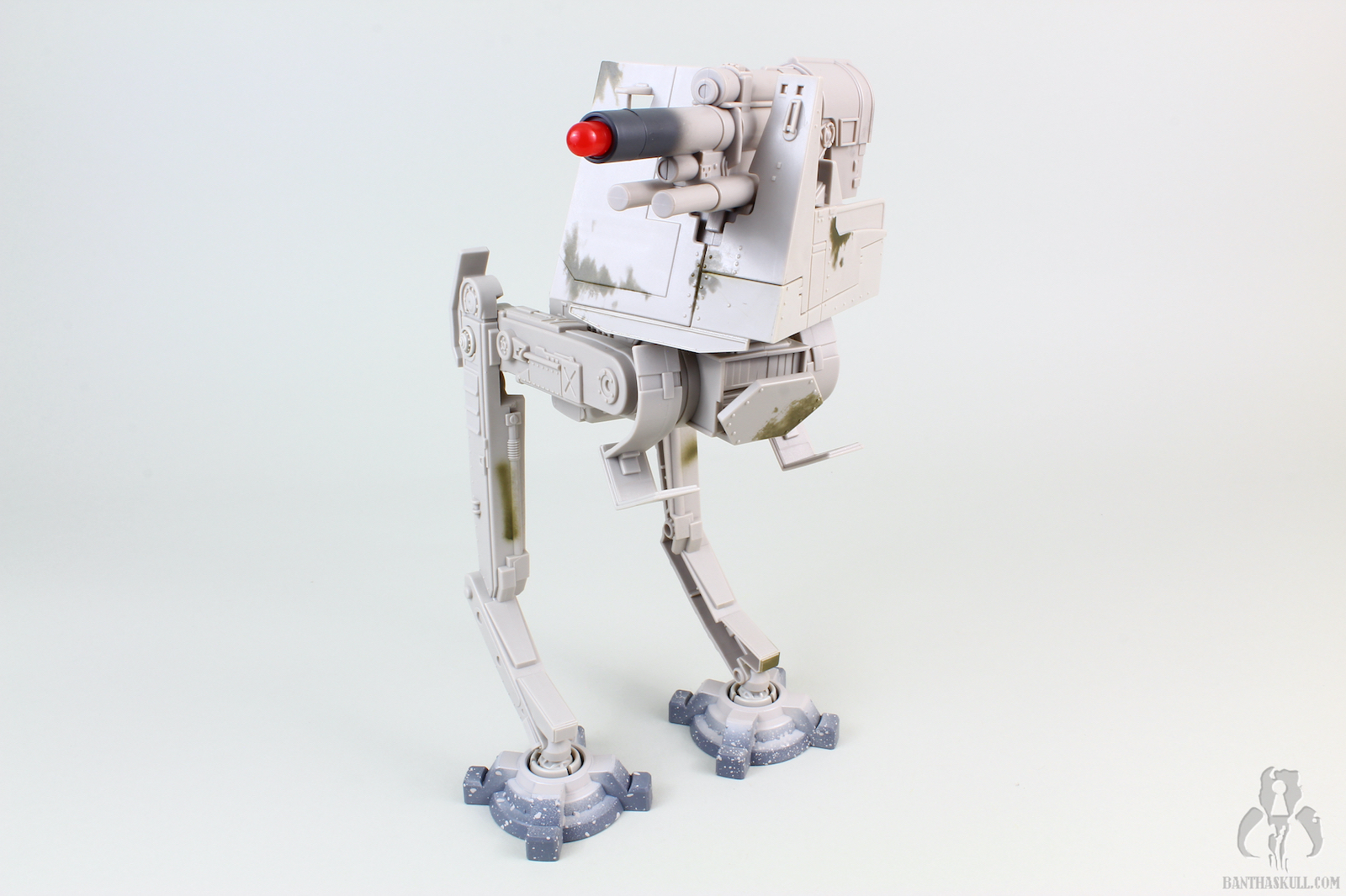 REVIEW AND PHOTO GALLERY: Star Wars Solo: A Star Wars Story SOLO - AT ...