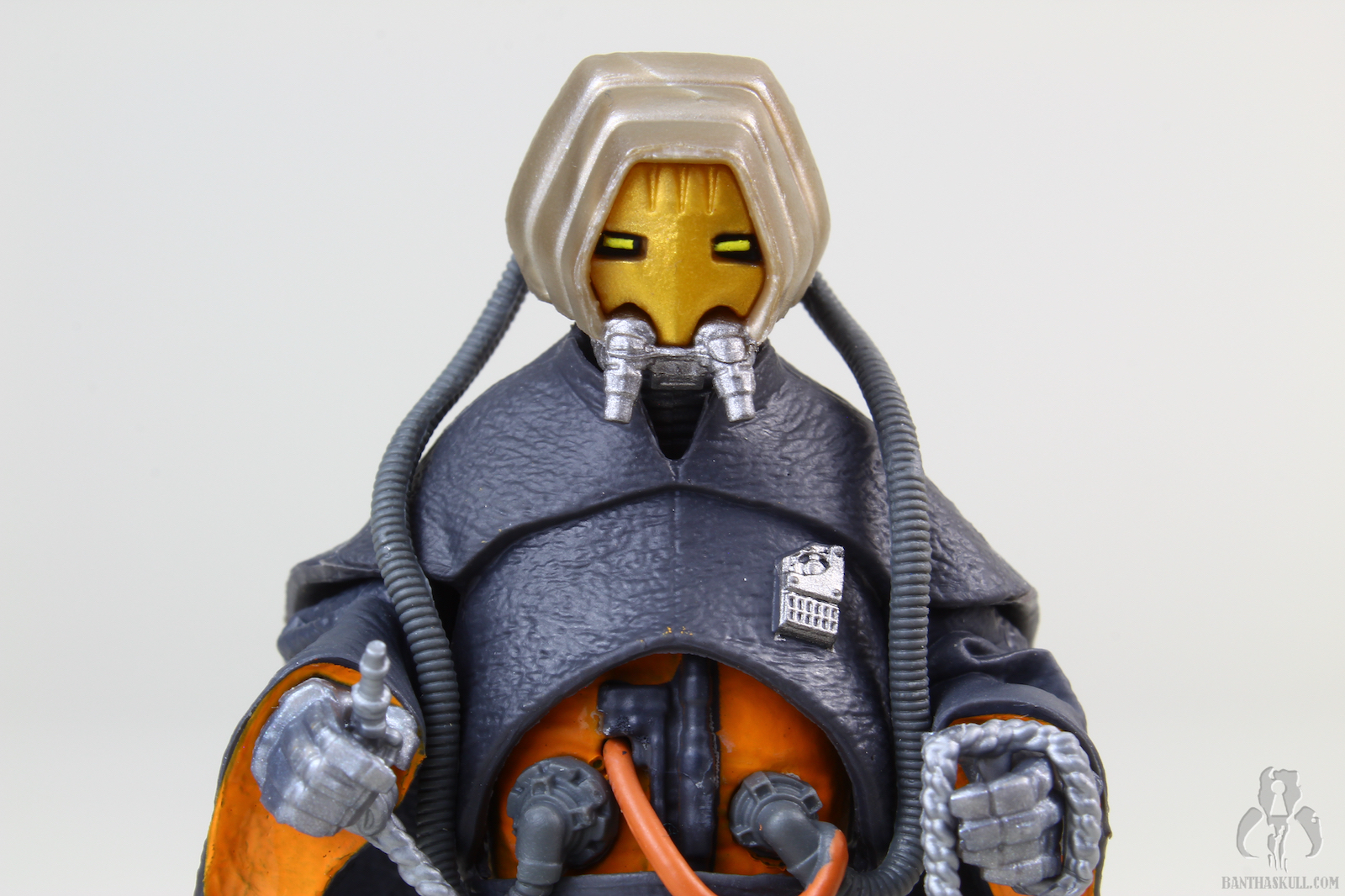 REVIEW AND PHOTO GALLERY: Star Wars Solo: A Star Wars Story SOLO - Quay ...