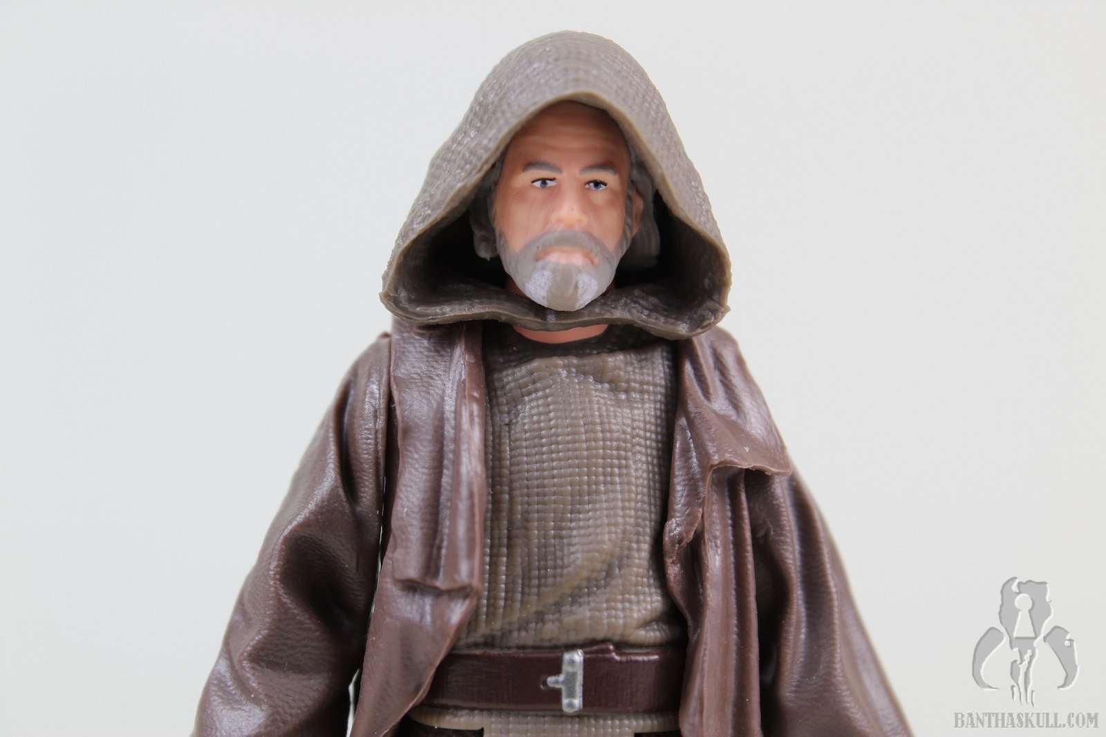 REVIEW AND PHOTO GALLERY: Star Wars The Last Jedi TLJ - Luke Skywalker ...