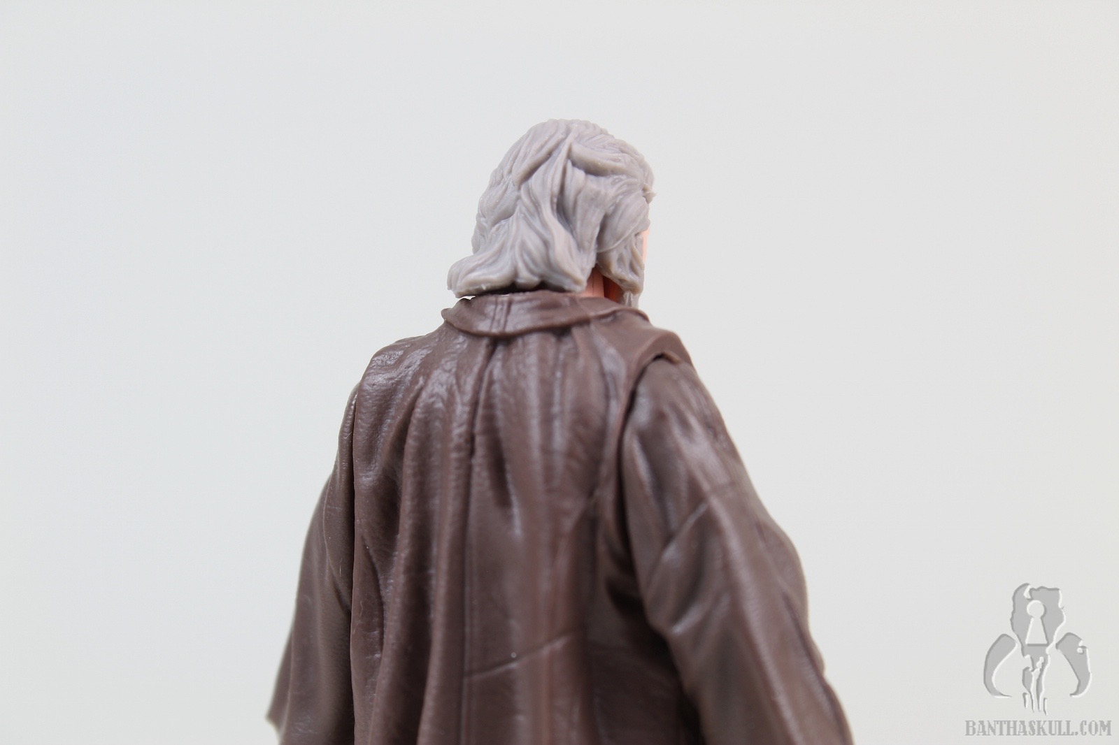 REVIEW AND PHOTO GALLERY: Star Wars The Last Jedi TLJ - Luke Skywalker ...