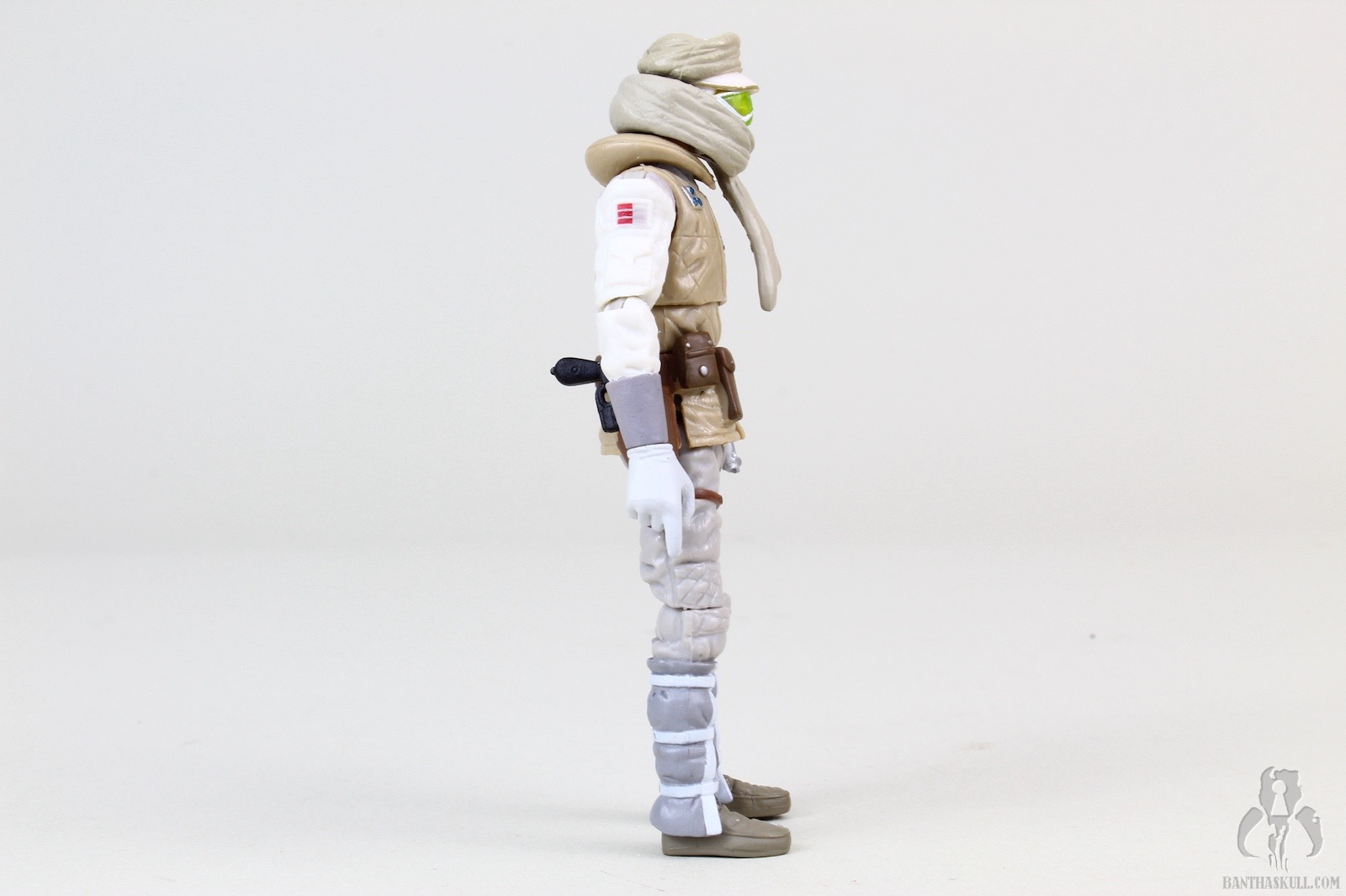 REVIEW AND PHOTO GALLERY: Star Wars Vintage Collection VC95 - Luke ...