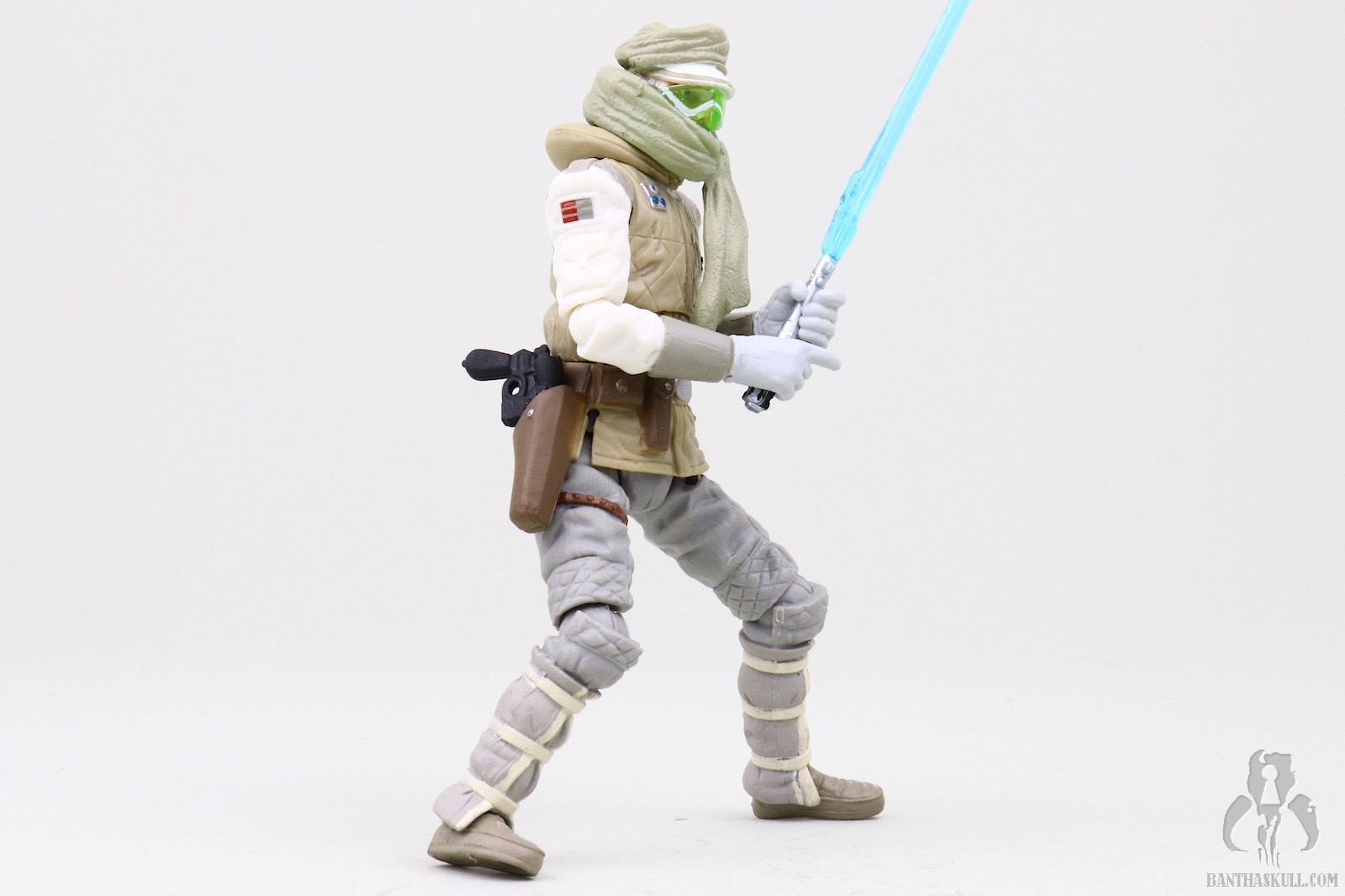 REVIEW AND PHOTO GALLERY: Star Wars Vintage Collection VC95 - Luke ...
