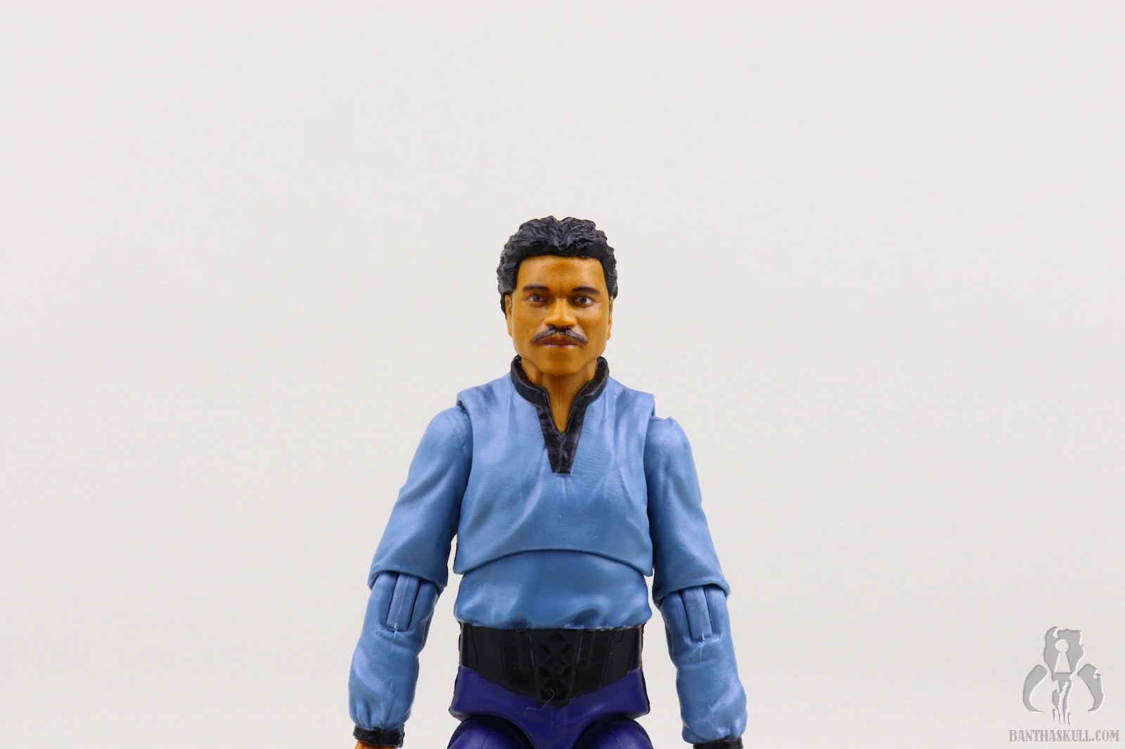 REVIEW AND PHOTO GALLERY: Star Wars Vintage Collection VC205 - Lando ...