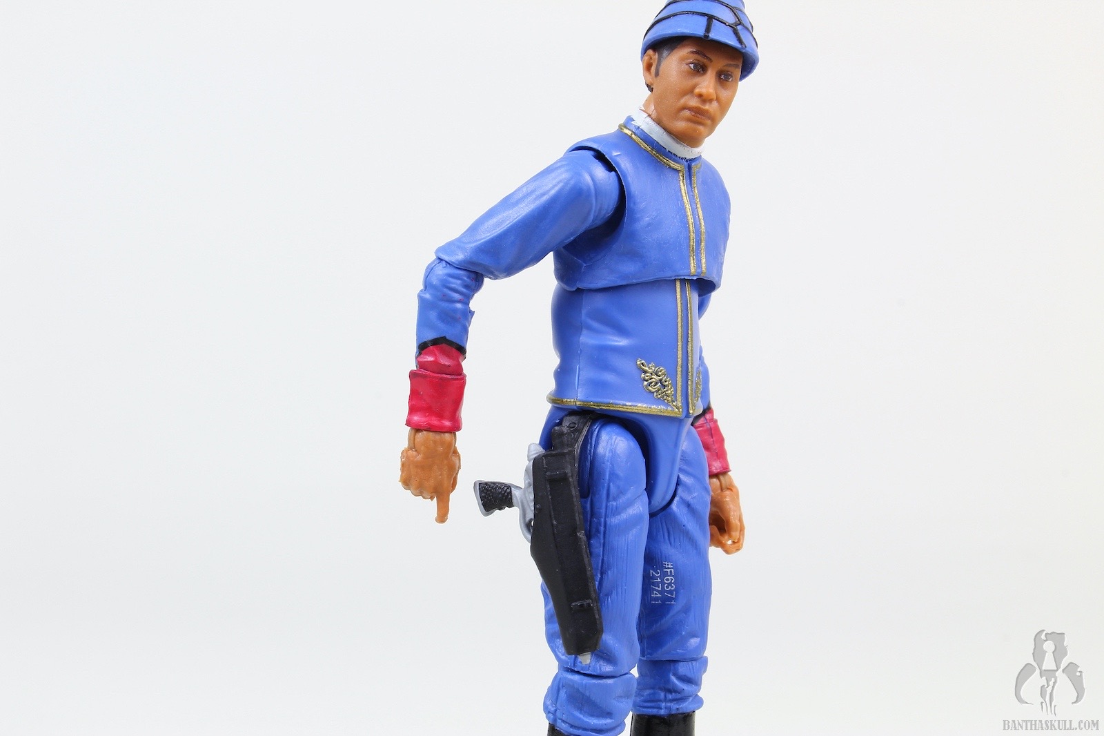 REVIEW AND PHOTO GALLERY: Star Wars Vintage Collection VC239 - Bespin ...