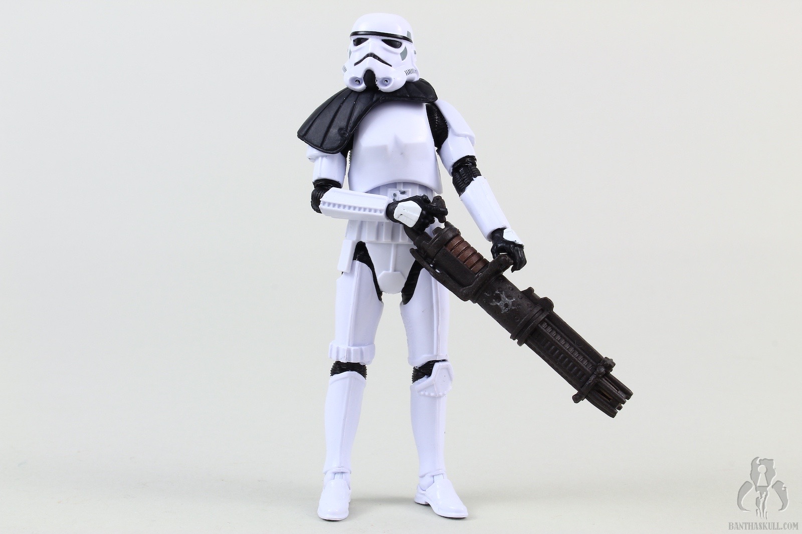 REVIEW AND PHOTO GALLERY: Star Wars Vintage Collection VC253 - Heavy ...