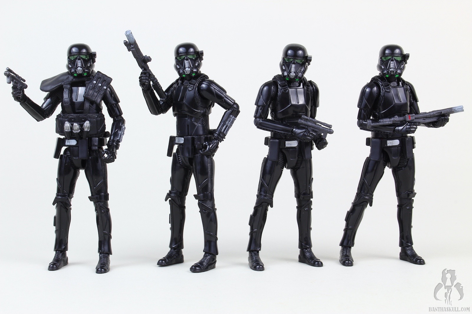 REVIEW AND PHOTO GALLERY: Star Wars Vintage Collection VC - Imperial ...
